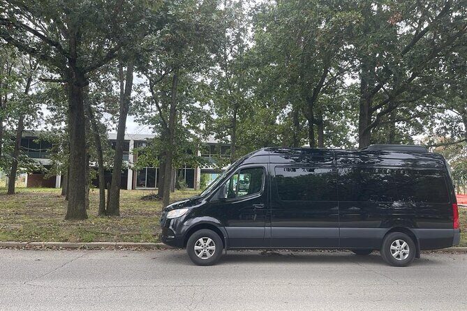 EWR/Manhattan Airport Transfer in Luxury Van-One Way Transfer. - How Does the Price Stack Up?