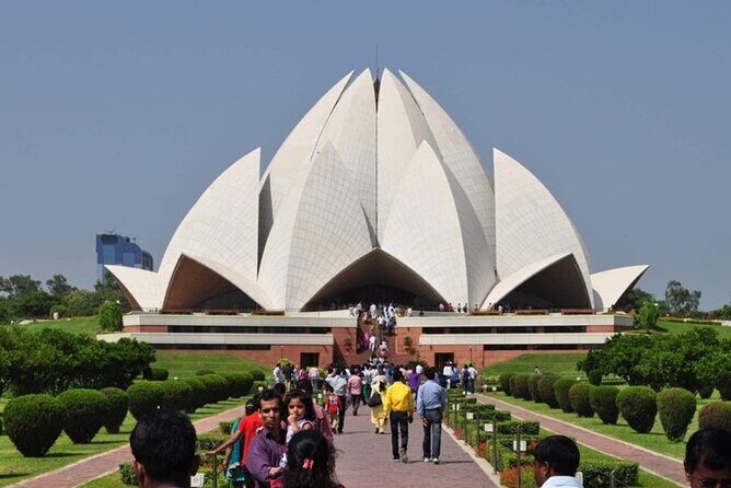 Ex-Delhi: Highlights of Delhi - Private Guided Tour by Car - FAQ