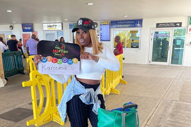 Excellence Oyster bay EXCLUSIVE private airport transfer - Who Should Consider This Service?