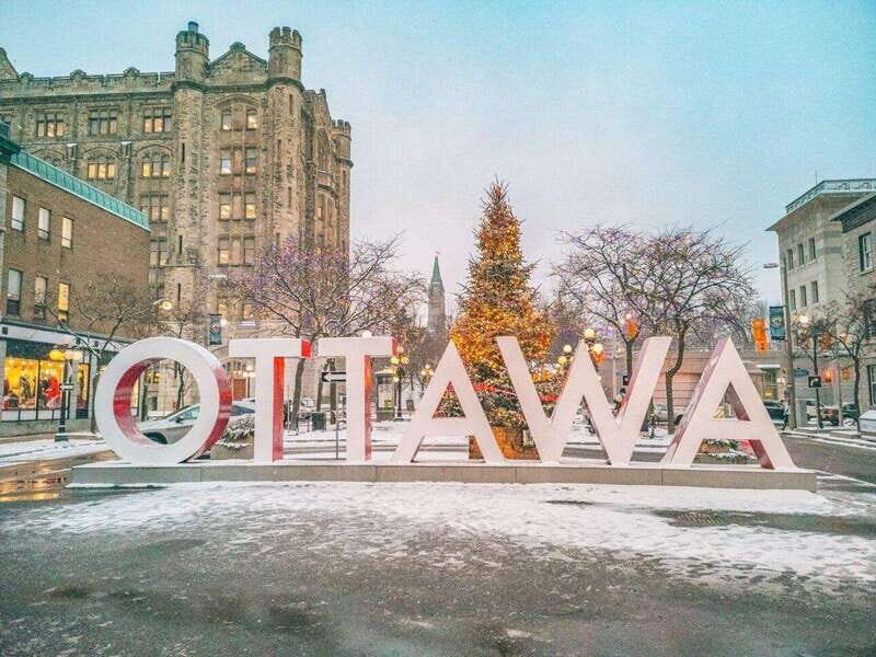 Exceptional Walking Christmas Tour in Magical Ottawa - Discovering Ottawa’s Holiday Charm: An In-Depth Look