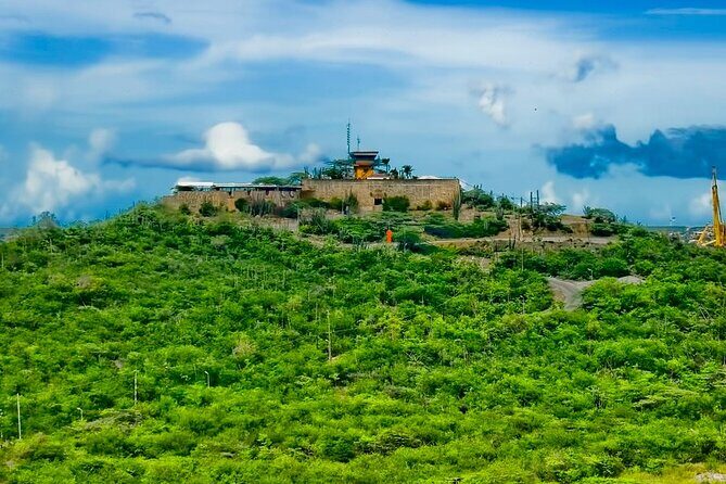 Exclusive 3-Hour Private Tour: Explore Willemstad & surroundings - Key Points