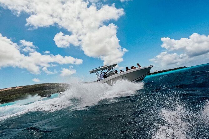 Exclusive 38ft Yacht Charter Experience in Klein Curaçao - Frequently Asked Questions