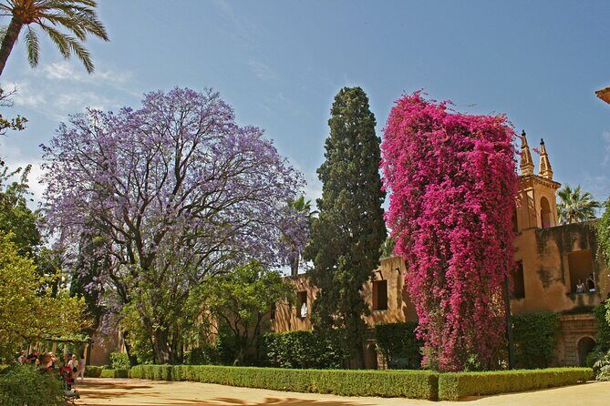 Exclusive Alcazar with breakfast or afternoon coffee in gardens - What’s Included and What’s Not