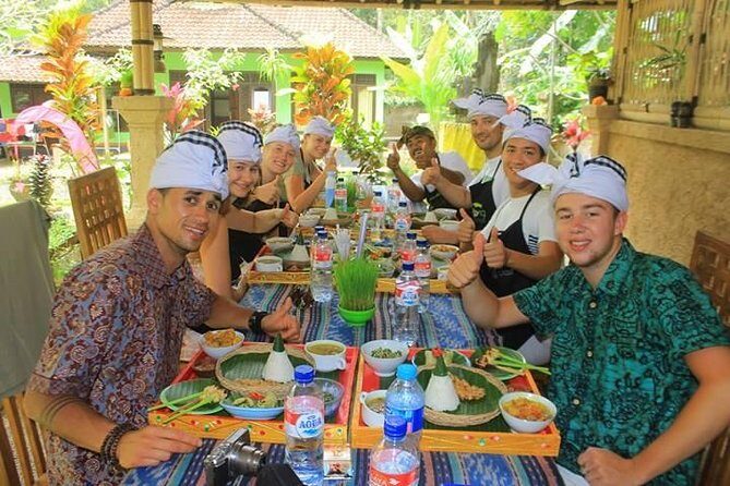 Exclusive Authentic Balinese Cooking Class at Family home - Hands-On Cooking: What to Expect