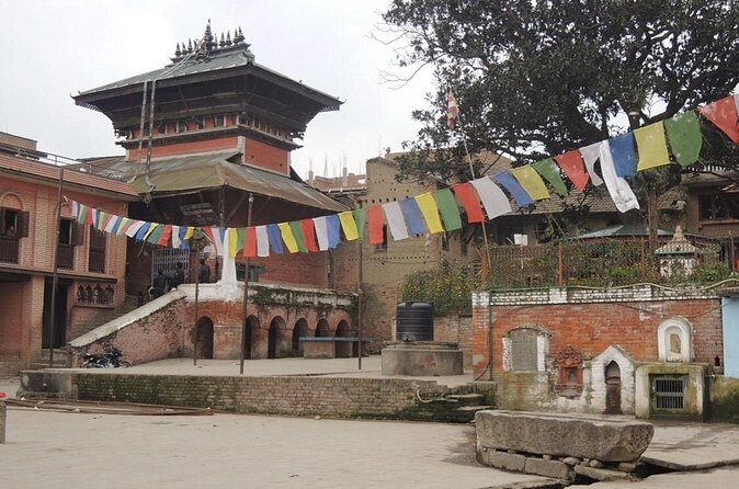 Exclusive Bhaktapur half day tour - Exploring the Itinerary in Detail