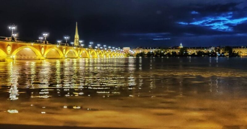 Exclusive! Bordeaux: Nighttime Highlights Walking Tour - The Authentic Bordeaux Nightlife Experience