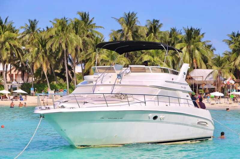 Exclusive Cancun private yacht sail the Caribbean - Who Will Love This Tour?
