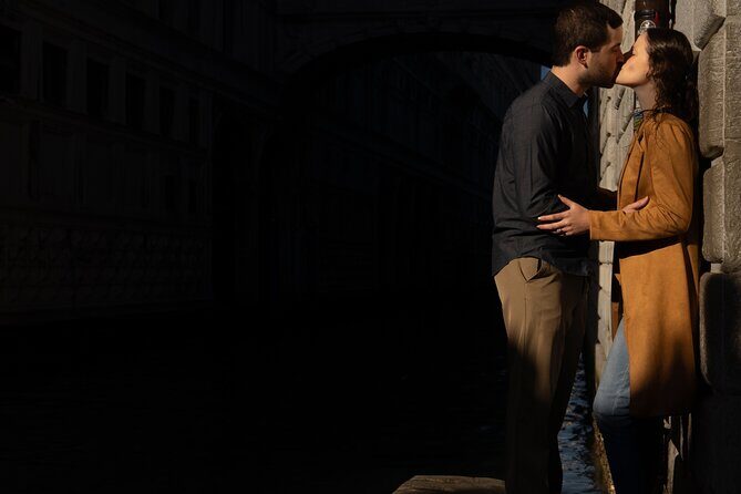 Exclusive Cinematic Photoshoot: Capture Venice Hidden Gems - Who Will Love This Experience?