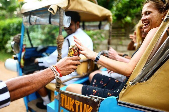 Exclusive : Colombo Sunset City Safari by TukTuk - The Itinerary Deep Dive
