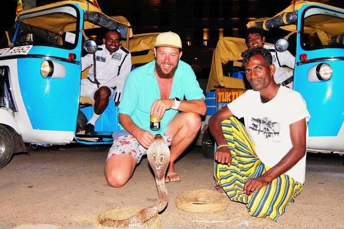Exclusive : Colombo Sunset City Safari by TukTuk - The Sum Up