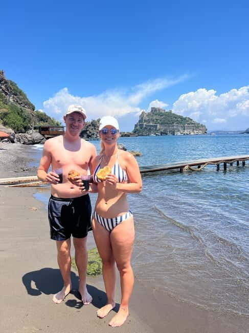 Exclusive Elite SUP/kayak tour - Aragonese Castle, the Bay, and much more - Who Should Consider This Tour?