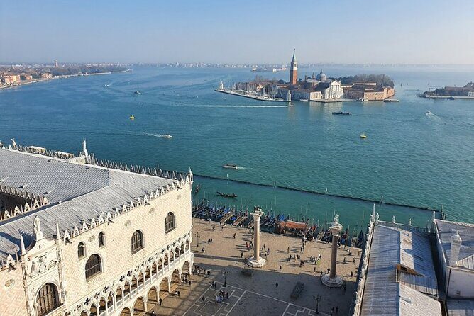 Exclusive Entrance Doge Palace & St. Mark's Basilica Terrace Tour - Who Should Consider This Tour?