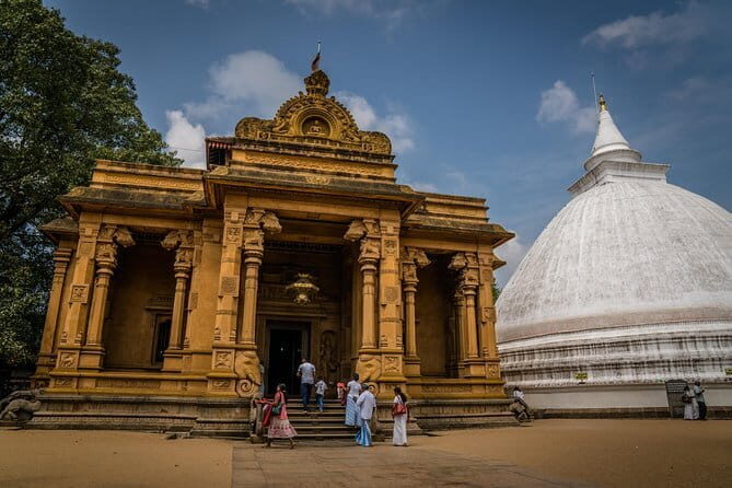 Exclusive : Historical Temple in Colombo countryside by TukTuk - Exploring Colombo’s Countryside: An Authentic Temple Trail by TukTuk