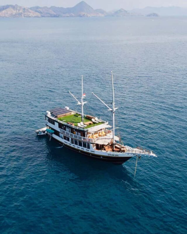 Exclusive Komodo Islands Sail Lombok to Flores 4 Days Trip - Is It Worth the Price? Analyzing Value
