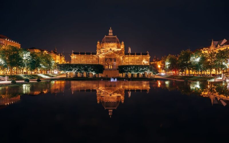 Exclusive old Zagreb walking tour - Authentic Experiences and Local Touches