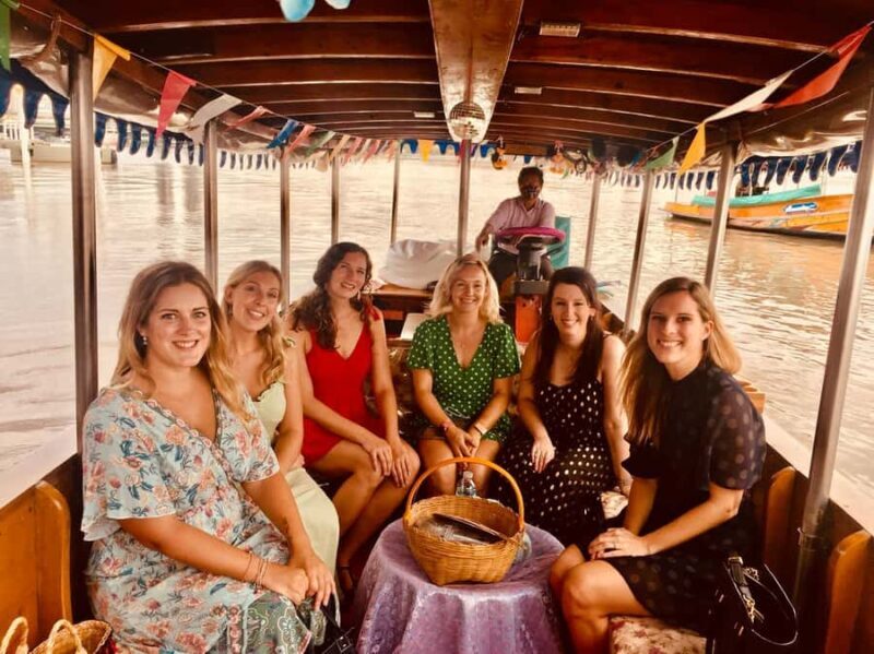 Exclusive Private Boat Cruise Through Bangkok Old Waterways - The Value of a Private Cruise