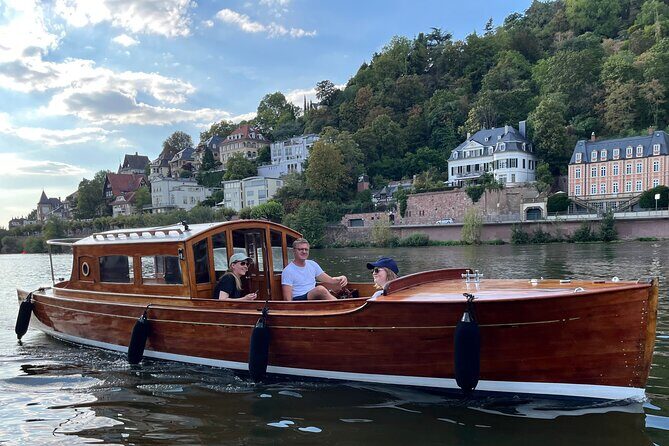Exclusive private boat trip for couples in Heidelberg - Introduction