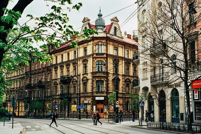 Exclusive Private Transfer from Budapest to Krakow, Door-to-Door - Pricing and Value