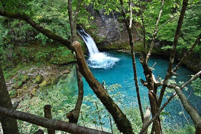 Exclusive Qafshtama National Park Hiking Tour With Private Transfer - Who Would Enjoy This Tour?