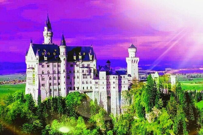 EXCLUSiVE SKIP-THE-CROWDS Neuschwanstein and Linderhof Castle Tour from Munich INCL. TICKETS - In Summary