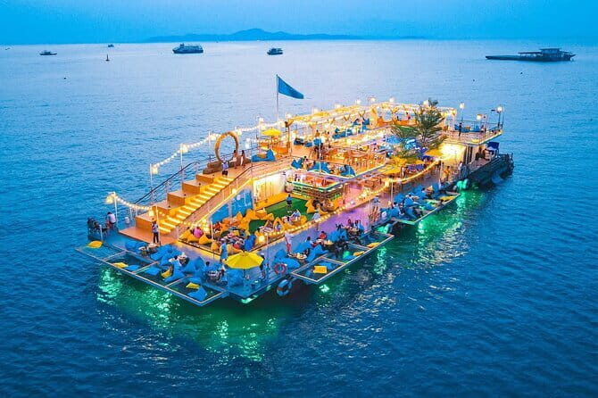 Exclusive Squid Fishing on Chic Floating Café from Pattaya - Key Points
