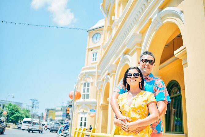 Exclusive Tour Sightseeing with Photographer - Key Points