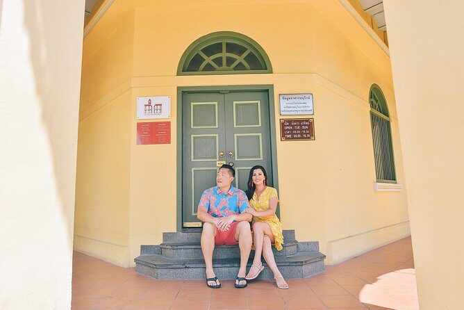 Exclusive Tour Sightseeing with Photographer - Exploring Phuket Old Town Through a Lens