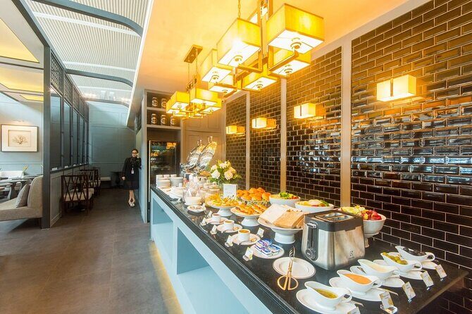 Exclusive VIP Lounge Access at Phuket Airport - Matching the Experience to Your Travel Style