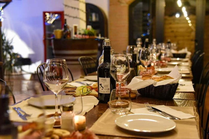 Exclusive Wine Lesson and Tasting near Montepulciano - Discovering the Charm of the Exclusive Wine Lesson and Tasting near Montepulciano