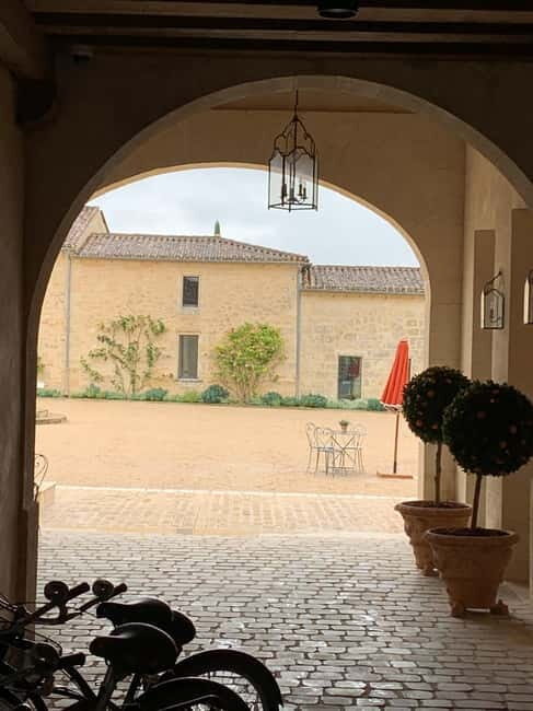 Exclusive Wine Tour of the St-Émilion Chateaux with tastings - Summary: Is This the Tour for You?