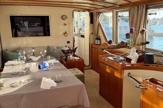 Exclusive Yacht Tour of Stockholm: sunset, dinner, lunch, cruise - FAQs About the Stockholm Yacht Tour