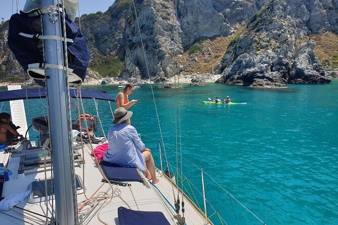 Excursion by Sailing Yacht - FAQs