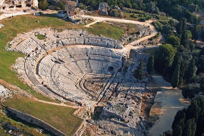 Excursion HALF DAY- Syracuse Greek Theatre and the island of Ortigia. - Key Points