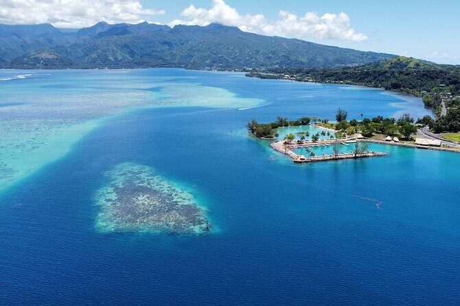 Excursion to discover the authentic Tahiti Peninsula 4:00 - Ideal for Who?