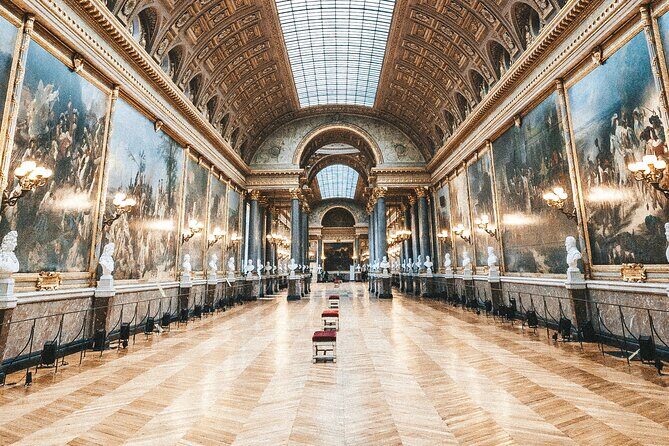 Excursion to discover the Versailles Monarchy - Authentic Experience Valued by Travelers