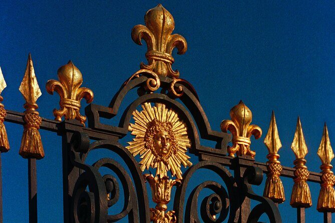 Excursion to discover the Versailles Monarchy - FAQ