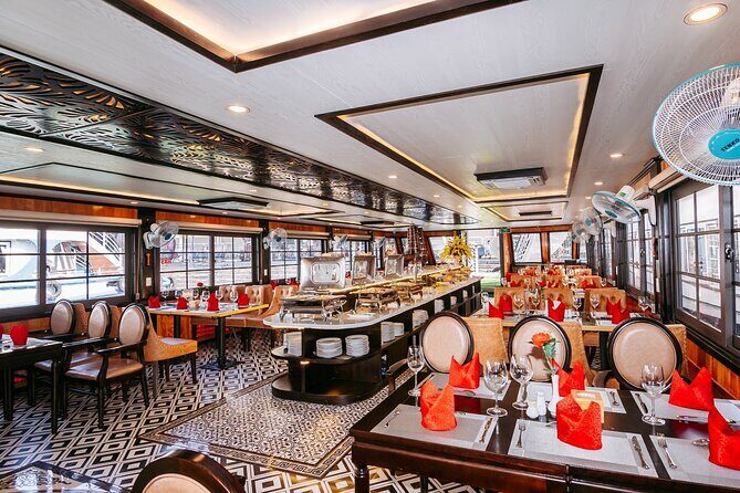 Excursion to Ha Long Bay with Titop Island and kayaking in Luon Cave - An Introduction to the Experience