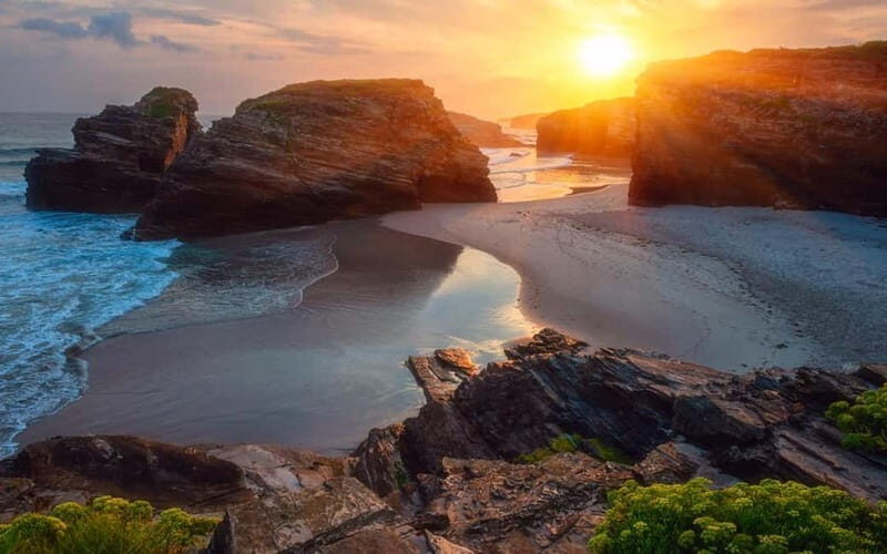 Excursion to Playa de las Catedrales, Ribadeo, and Tapia de Casariego - The Value of This Tour