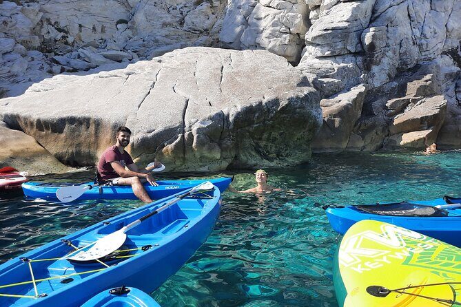Excursion to the Wild Beach of Fonza in Canoe - A Closer Look at the Experience