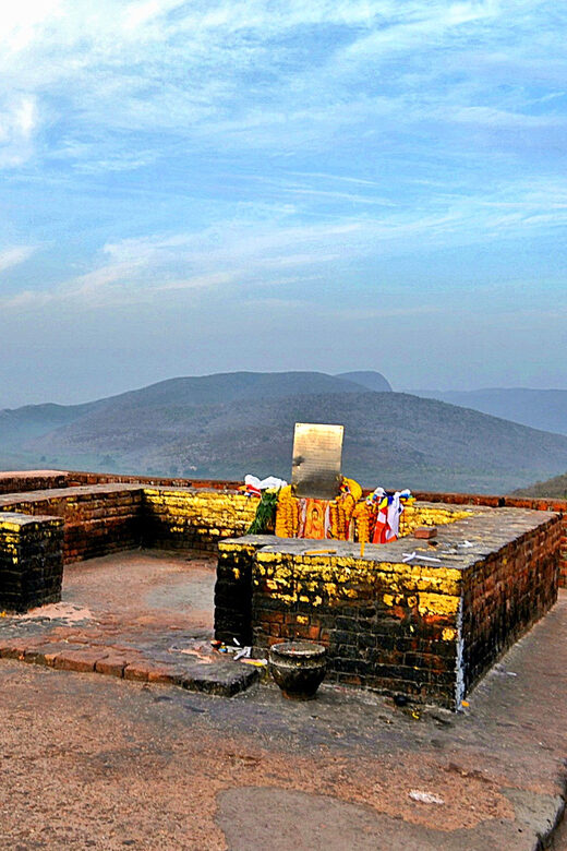EXCURSION TOUR OF RAJGIR & NALANDA FROM BODHGAYA - Key Points