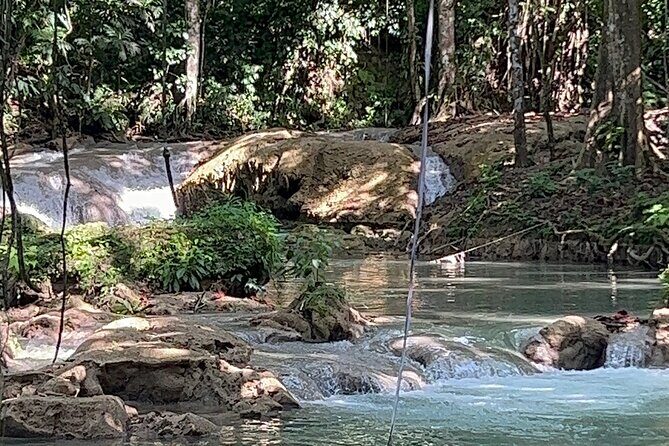 Exotic Ocho Rios Historical Sightseeing Tour - Transportation and Group Dynamics