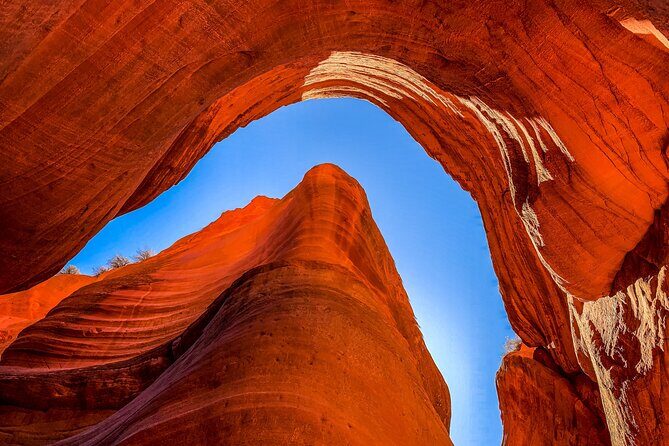 Experience a Secret Slot Canyon in Southern Utah! - Exploring the Tour: What You Can Expect
