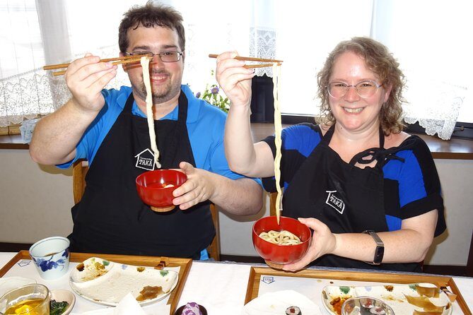 Experience all of Japanese culture and Japanese food experience classes "origami, udon, Japanese food, green tea, calligraphy" in 4 hours - Key Points