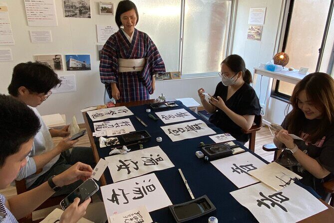 Experience an Authentic Art Form with a Professional Calligrapher - What to Expect at the Calligraphy Experience