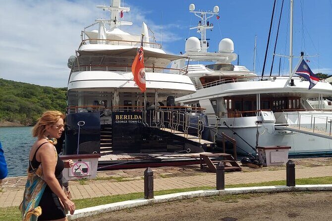 Experience Antigua ( 2 persons and above only ) - Key Points