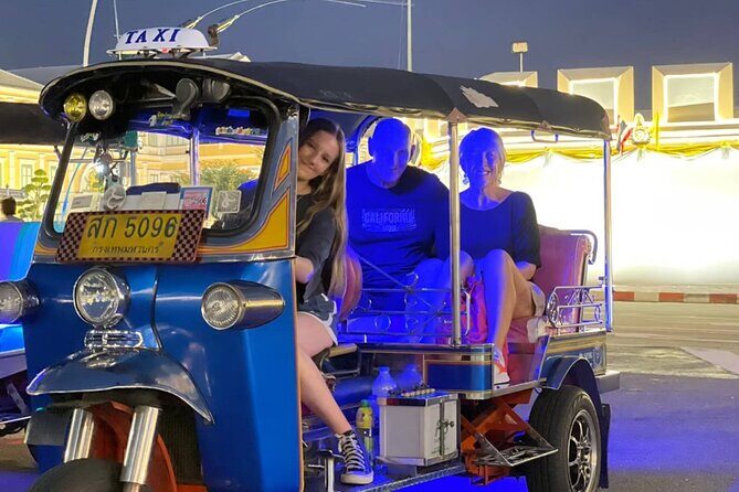 Experience Bangkok with typical Thai tuk-tuk - FAQs