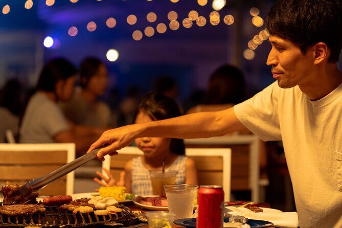 Experience Beachfront Dinner with Traditional Chamoru Performance - Analyzing the Value: Is It Worth It?