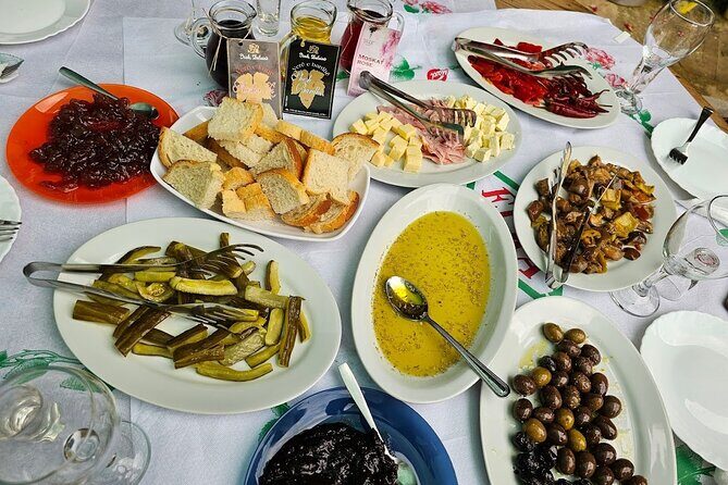Experience Blue Eye , Lekuresi Castle and Taste Traditional Albanian Wine - FAQ
