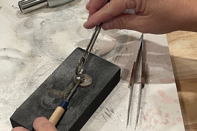 Experience Create your own jewelry workshop for beginners - What You Can Expect During the Workshop