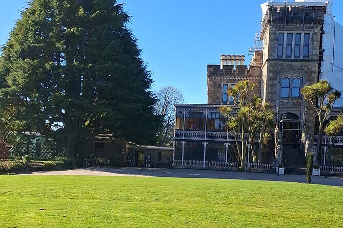 Experience Dunedin and Otago Peninsula Tours up to 8 people - Who Will Love This Tour?